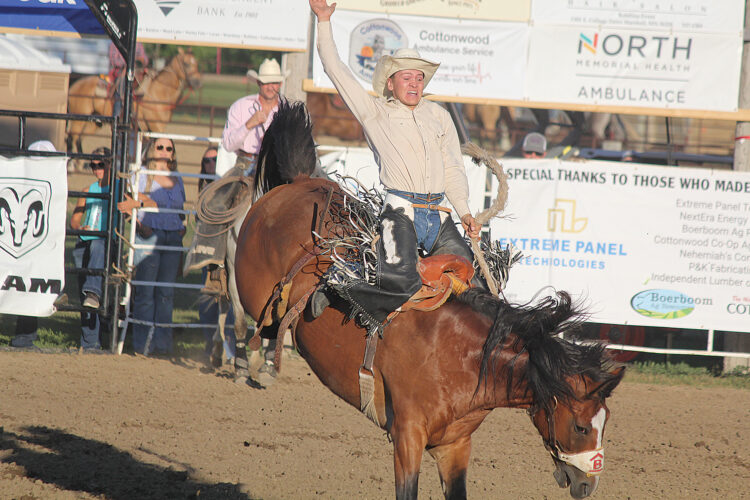 ‘Enjoying the ride’ | News, Sports, Jobs - Marshall Independent